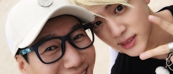 「Running Man」300期 池錫辰和防彈少年團JIN自拍照「 錫辰和碩珍（韓文發音相同）」 - SeoulSunday.com