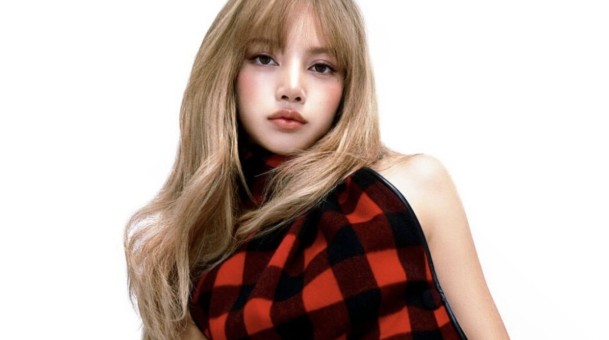 BLACKPINK Lisa《Marie Claire Korea》畫報獲讚絕美視覺 - SeoulSunday.com